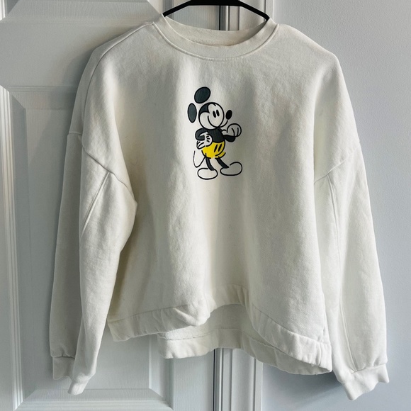 Disney | Tops | Disney Mickey Mouse Official Merch Crewneck Sweatshirt ...